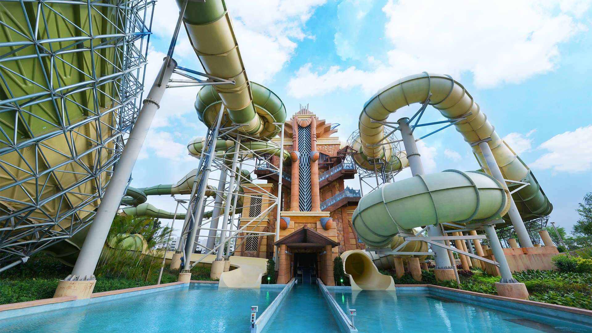 Water Park Design - Falcon's Creative Group